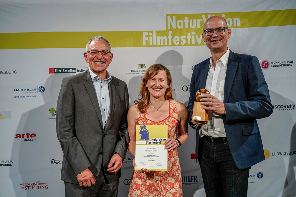 Auszeichnung für Konzerne als Retter? Das Geschäft mit der ...